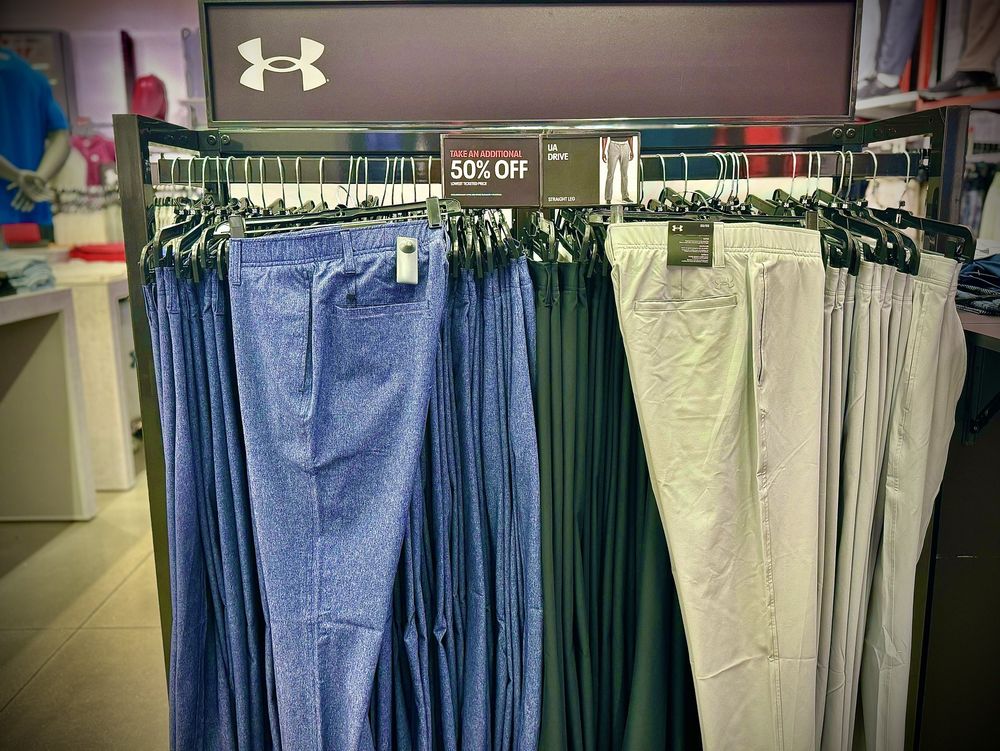 UNDER ARMOUR FACTORY HOUSE - Updated April 2025 - 5701 Outlets At Tejon ...