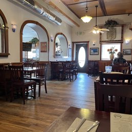 SAMOS RESTAURANT - Updated October 2025 - 383 Photos - 611 Reviews ...