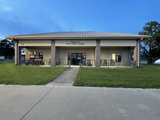 PERRY FOLEY AIRPORT - Updated June 2025 - 401 Industrial Park Dr, Perry ...