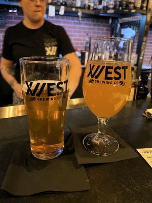12 WEST BREWING - DOWNTOWN MESA - Updated May 2024 - 410 Photos & 306 ...