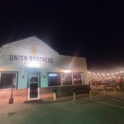 UNION BROTHERS BREWING - 124 Photos & 44 Reviews - Brewpubs - 365 ...