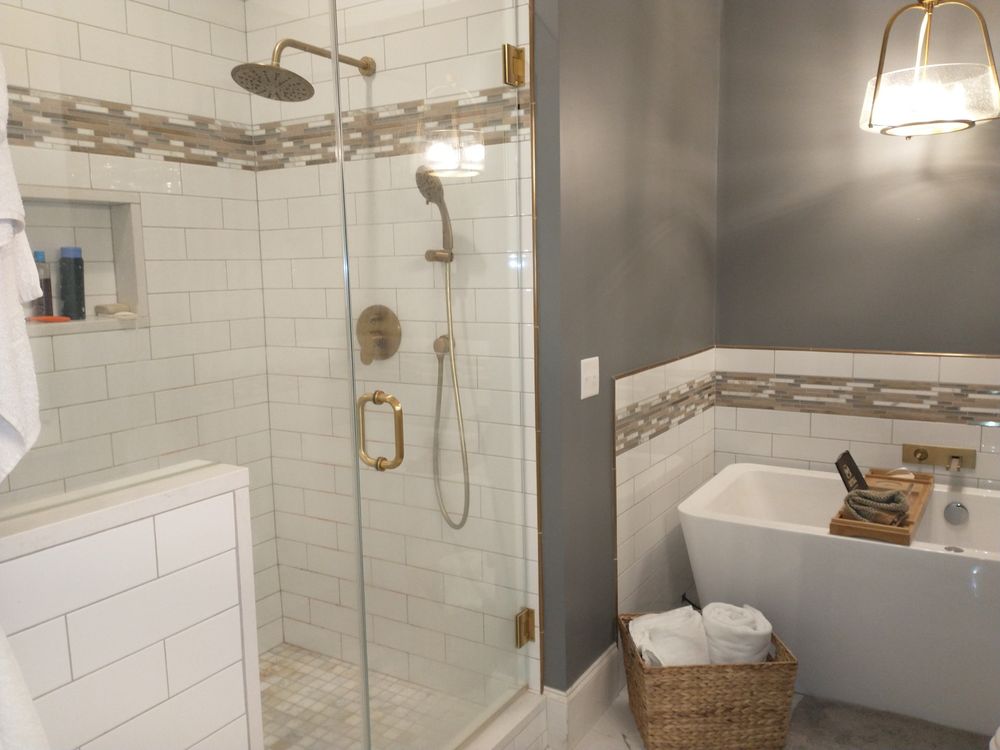 PEAK RENOVATION - Updated January 2026 - 245 East Main St, Blue Ridge ...