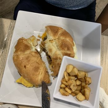 COFFEE:30 - Updated January 2025 - 97 Photos & 65 Reviews - 127 W ...