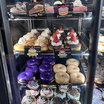 PAINTED DOUGH - 1982 Photos & 1347 Reviews - 5702 Riverside Dr, Chino ...