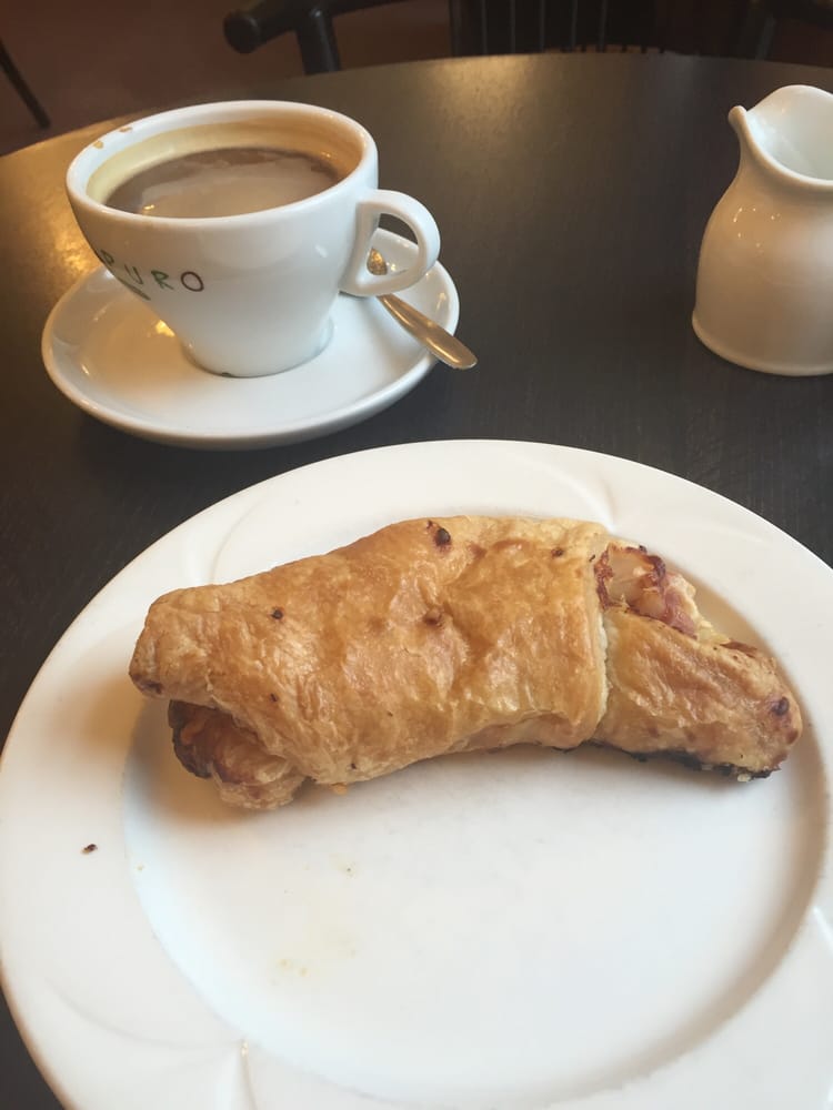 NILES BAKERY - Updated April 2025 - 42 Bank Street, Newquay, Cornwall ...