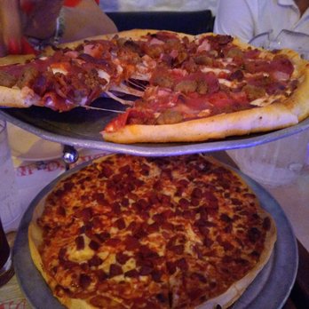 LA CUEVA DEL CHICKEN INN - Updated March 2025 - 45 Photos & 28 Reviews ...