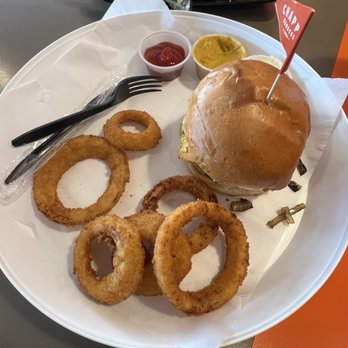 CHAPPS BURGERS - Updated May 2025 - 121 Photos & 153 Reviews - 2045 N ...