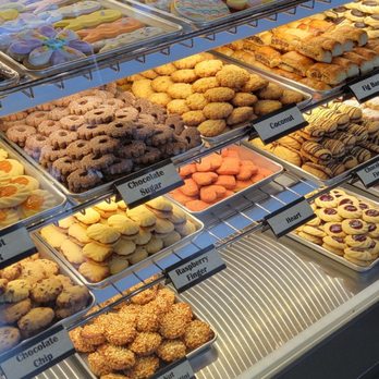 RISPOLI BAKERY - Updated February 2025 - 44 Photos & 44 Reviews - 1103 ...