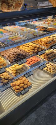 RISPOLI BAKERY - Updated May 2024 - 32 Photos & 29 Reviews - 1103 ...