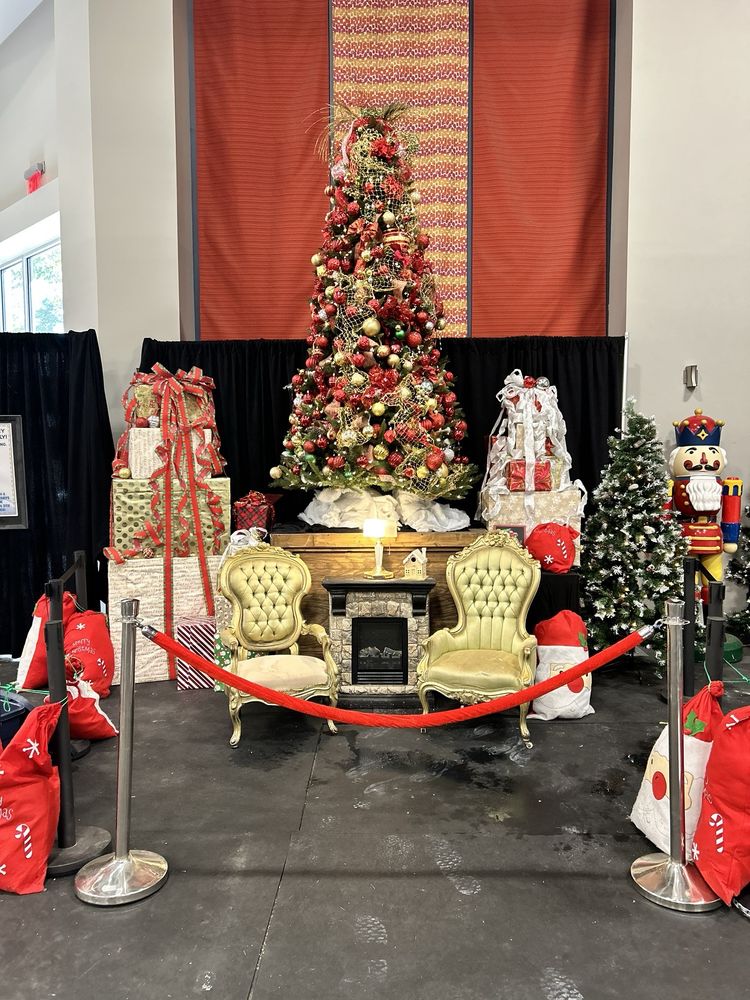 THE ICE RINK - Updated December 2025 - 29 Photos & 38 Reviews - 2005 ...