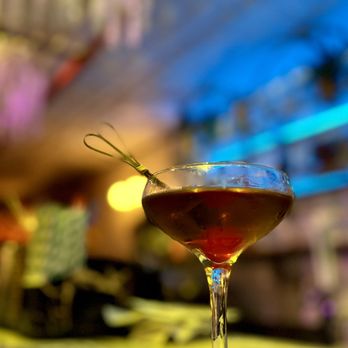 CARLA - Updated December 2024 - 348 Photos & 222 Reviews - 331 W 51st ...