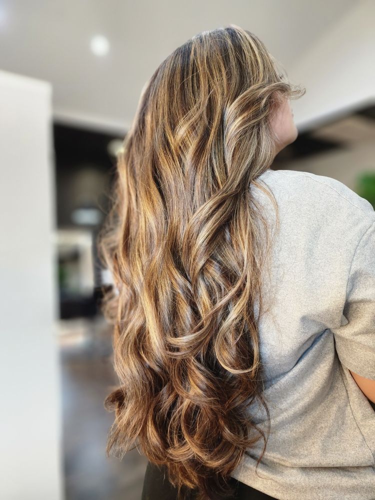 CHRISTINA & MARTIN SALON - 316 Photos & 136 Reviews - 28780 The Old Rd ...