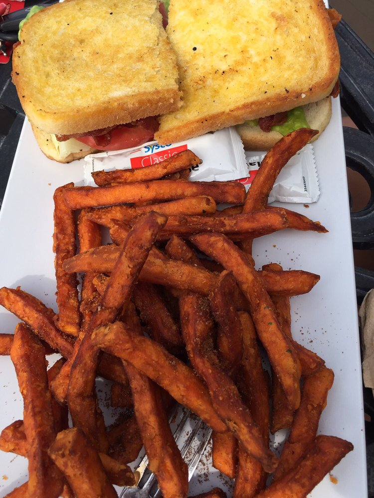 SUNSET HARBOR BAR AND GRILLE - 82 Photos & 82 Reviews - Dive Bars - 625 ...