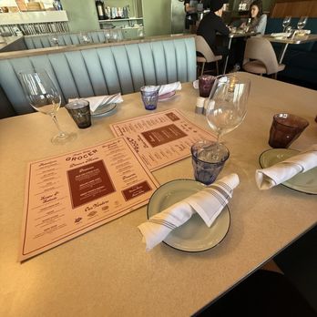 MAPLE RIDGE GROCER - Updated July 2025 - 209 Photos & 83 Reviews - 1818 ...