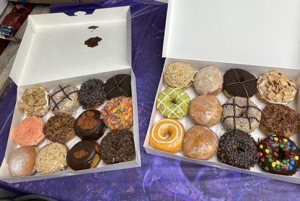 GLAZE’N DAZE DONUTS - Updated September 2025 - 281 Photos & 181 Reviews - 39 Greenville Ave ...