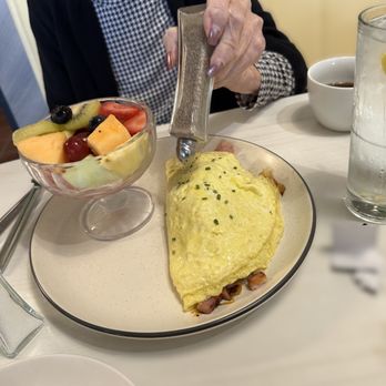 TANGLED APRON - Updated December 2025 - 68 Photos & 32 Reviews - 15385 ...