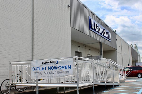 GOODWILL OF CENTRAL AND COASTAL VIRGINIA OUTLET - Updated September ...