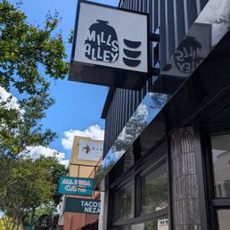 MILLS ALLEY - Updated December 2025 - 738 Photos & 321 Reviews - 33 S ...