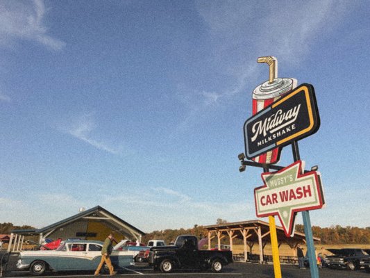MIDWAY MILKSHAKE - 2220 Hwy 30 E, Athens, Tennessee - Burgers ...