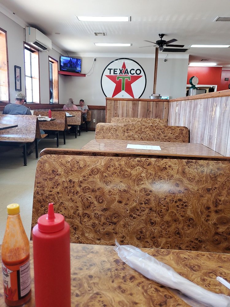 BROILER ROOM RESTAURANT - Updated June 2024 - 10 Photos & 11 Reviews ...