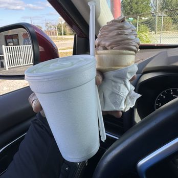 FROSTBITE ICE CREAM & MORE - Updated October 2025 - 124 Photos & 95 ...