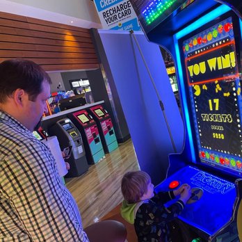 MAIN EVENT LOUISVILLE - Updated November 2024 - 300 Photos & 218 ...