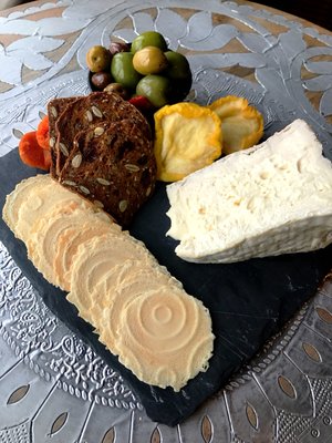 LAKE CHELAN CHEESE - Updated December 2025 - 22 Photos & 11 Reviews ...