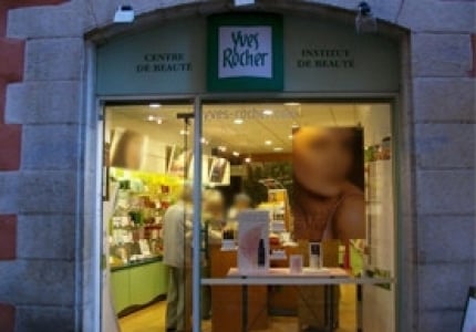 YVES ROCHER - Updated January 2025 - 6 rue Dominique Conte, Grasse ...