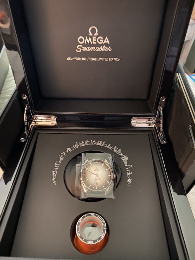 ESSENTIAL WATCHES - Updated July 2024 - 61 Photos & 66 Reviews - 9601 ...