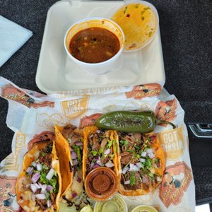 KIKÉ’S RED TACOS - 127 Photos & 79 Reviews - Food Trucks - 3640 W 38th ...