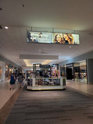 VOLUSIA MALL - 150 Photos & 61 Reviews - 1700 W International Speedway ...