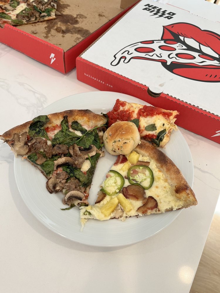 HELLO PIZZA - Updated October 2025 - 118 Photos & 185 Reviews - 3904 ...