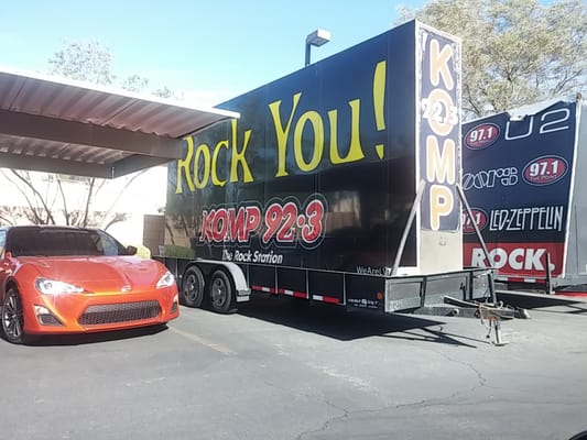 KOMP 92.3 FM - Updated December 2025 - 10 Photos & 20 Reviews - 8755 W ...