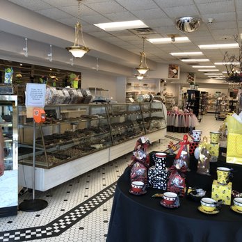 PHILADELPHIA CANDIES - Updated November 2025 - 33 Photos & 27 Reviews ...