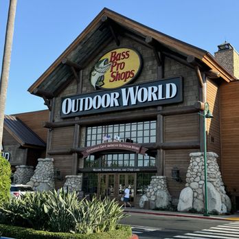 BASS PRO SHOPS - Updated January 2025 - 410 Photos & 165 Reviews - 71 ...