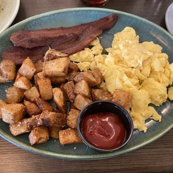 BRUNCH BERRY - Updated November 2024 - 86 Photos & 35 Reviews - 4900 S ...