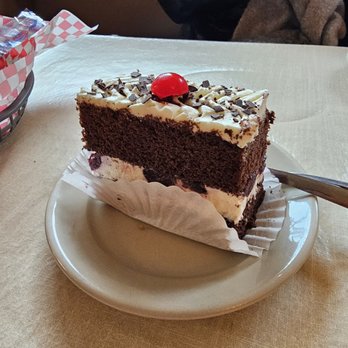 HENK’S EUROPEAN DELI & BLACK FOREST BAKERY - Updated January 2026 - 490 ...