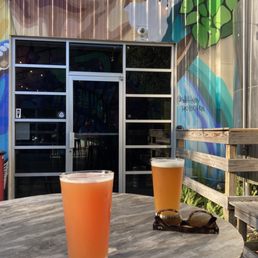 DUNEDIN BREWERY - Updated July 2025 - 724 Photos & 714 Reviews - 937 ...