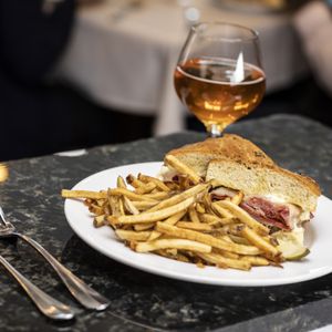 RUSTIC INN CAFE - Updated July 2025 - 247 Photos & 383 Reviews - 2773 ...