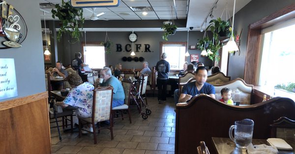 BOONE COUNTY FAMILY RESTAURANT - 12 Photos & 32 Reviews - 4481 Il Rte ...