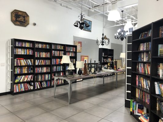 GOODWILL - 57 Photos & 52 Reviews - 1099 E Oakland Park Blvd, Oakland ...