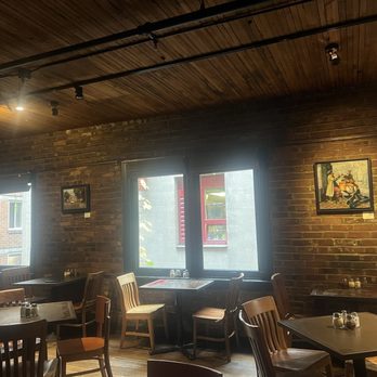 ALIBI ROOM - Updated April 2025 - 731 Photos & 985 Reviews - 85 Pike St ...