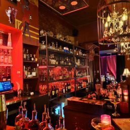 CODE RED - Updated October 2025 - 378 Photos & 183 Reviews - 2440 18th ...