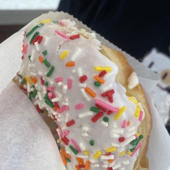 PRONTO DONUTS - Updated April 2025 - 260 Photos & 195 Reviews - 555 W ...