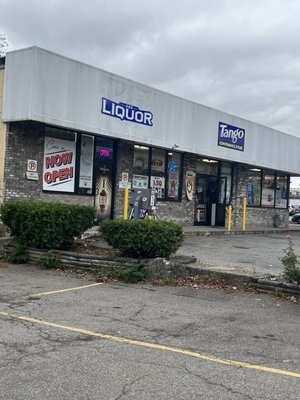 A&D LIQUOR AND TANGO CONVENIENCE ON MONROE AVE - Updated August 2025 ...