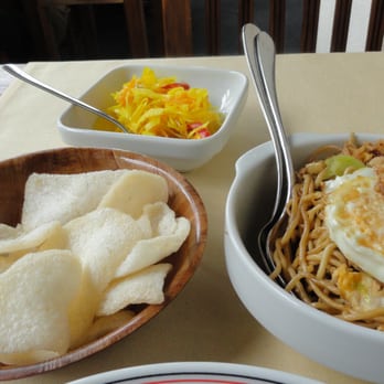 GAROEDA - Updated June 2025 - 19 Photos & 21 Reviews - Kneuterdijk 18a ...