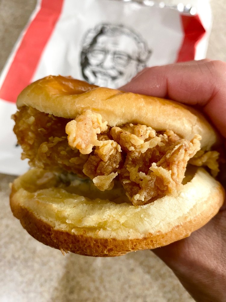 KFC - Updated July 2025 - 117 Photos & 129 Reviews - 45-480 Kaneohe Bay ...