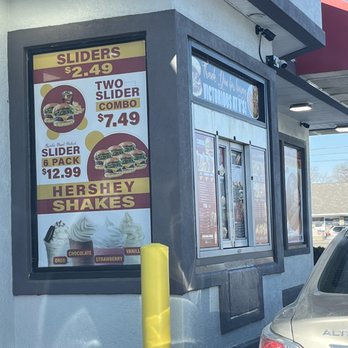 V’S DRIVE THRU - Updated November 2025 - 22 Photos - G4189 Corunna Rd ...