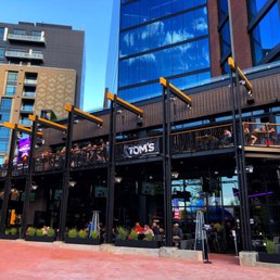 TOM’S WATCH BAR - Updated April 2025 - 383 Photos & 428 Reviews - 1601 ...