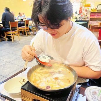 MIMI 5 BOBEE - Updated March 2025 - 602 Photos & 360 Reviews - 333 S ...